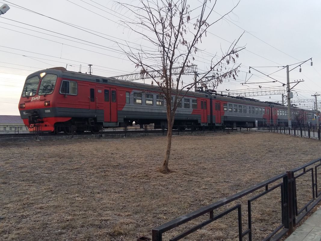 Из Астрахани перестанут ходить поезда для дачников